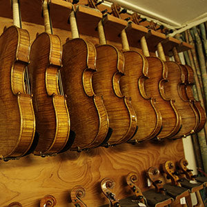 Our workshop in Toulouse – Carbonare instruments